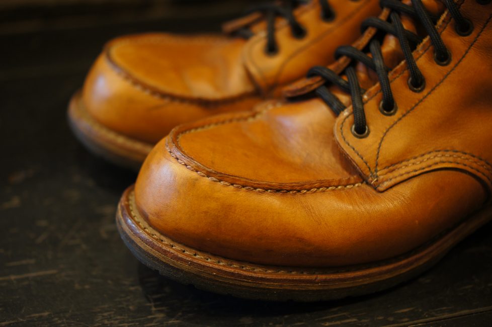 RED WING 9012 Beckman 6Inch Moc / SANDERS ロングウイングチップ Vibram 2021 オールソール ...