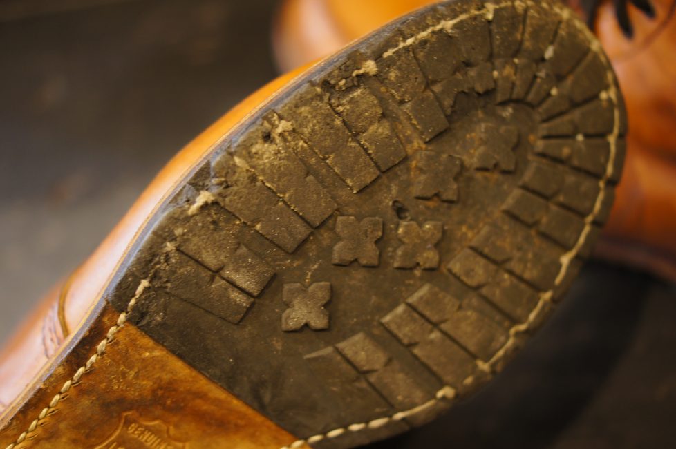 RED WING 9012 Beckman 6Inch Moc / SANDERS ロングウイングチップ Vibram 2021 オールソール ...