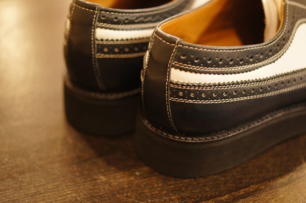RED WING 9012 Beckman 6Inch Moc / SANDERS ロングウイングチップ Vibram 2021 オールソール ...
